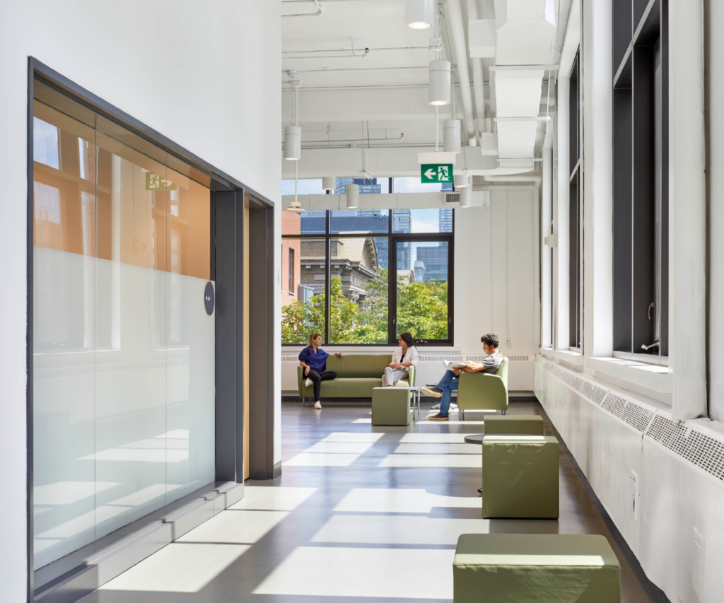 University of Toronto Student Commons - Superkul